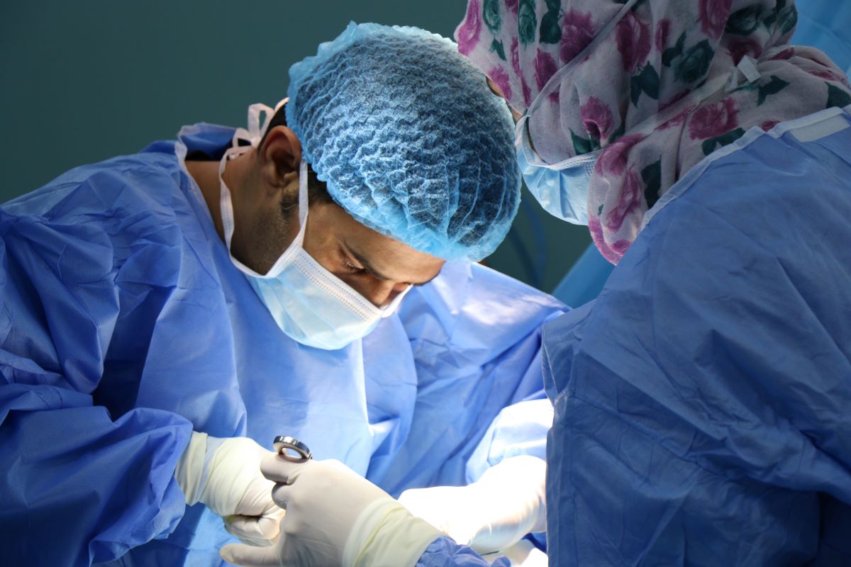 How Do I Advance My Career as a Surgical Technologist?